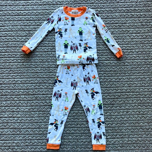 Pottery Barn Kids | Pajamas | Pottery Barn Kids Halloween Pajamas 3t ...